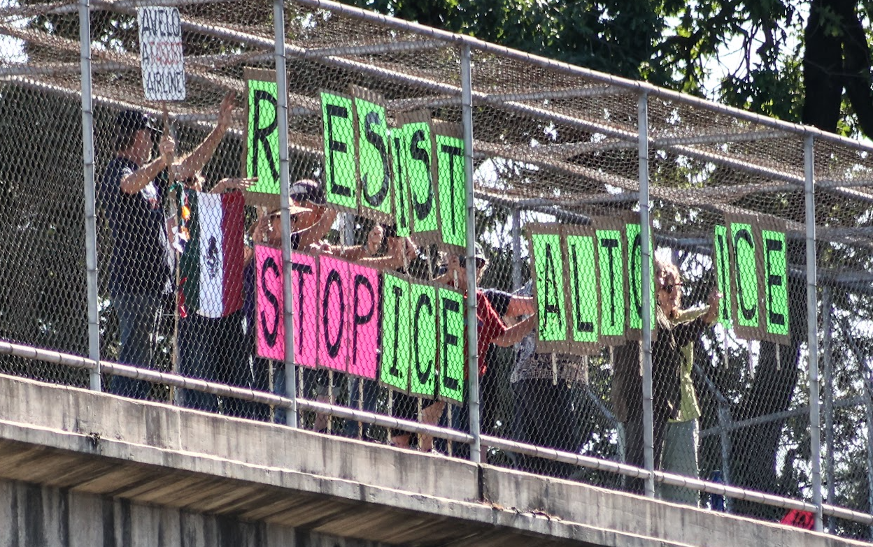 Santa Rosa Overpass Visibility Brigade - Hwy 101 Pedestrian Bridge ...