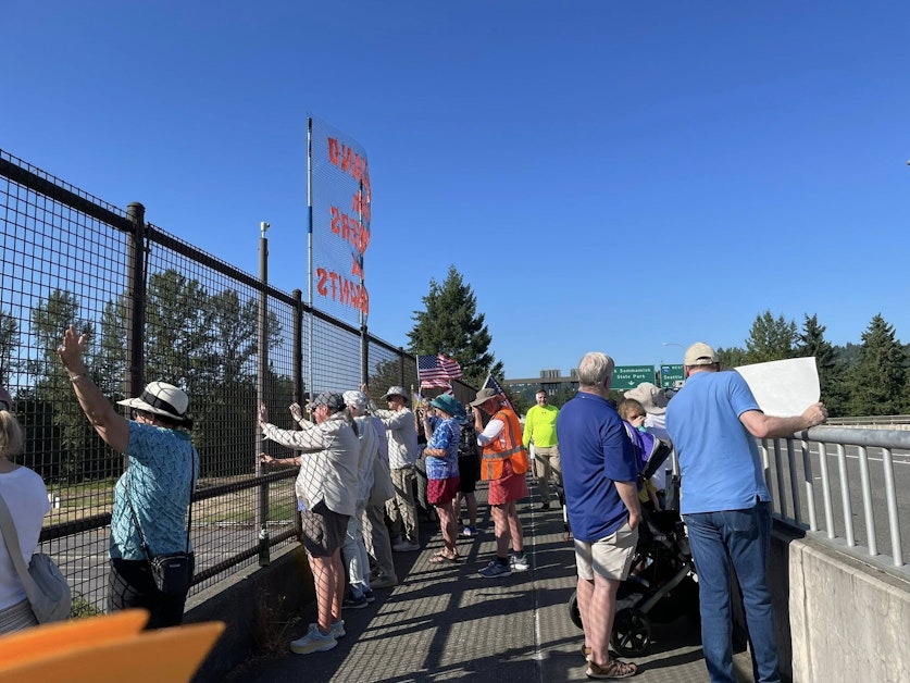 Banners Over Issaquah - Thursdays at the Overpass · Mobilize