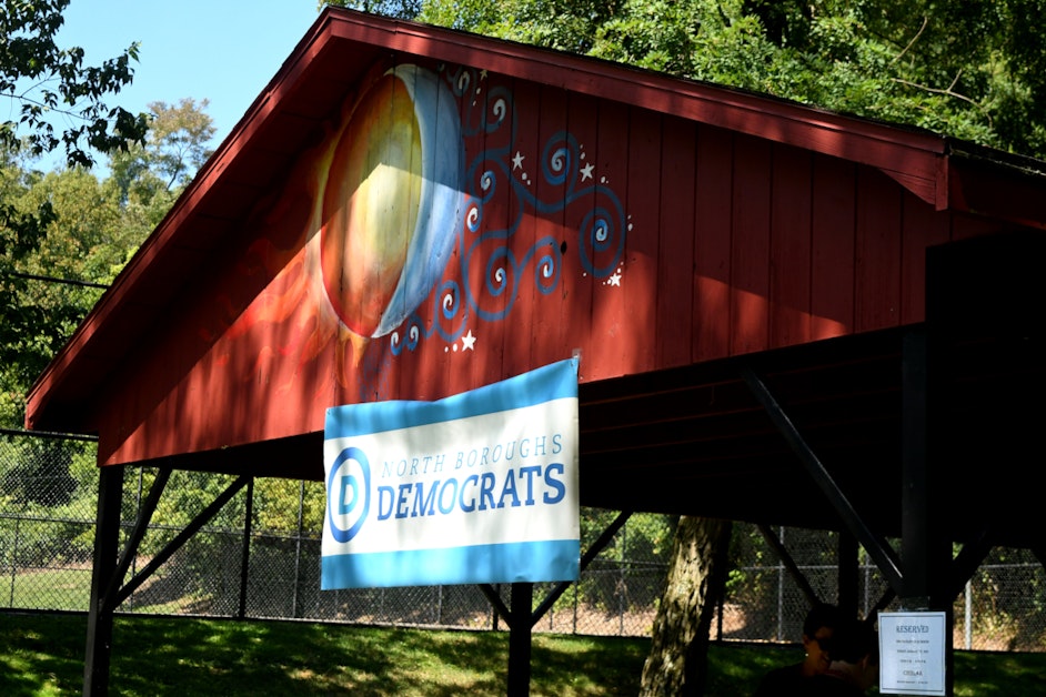 Avon Park Weekend Canvass & Yard Signs · Mobilize