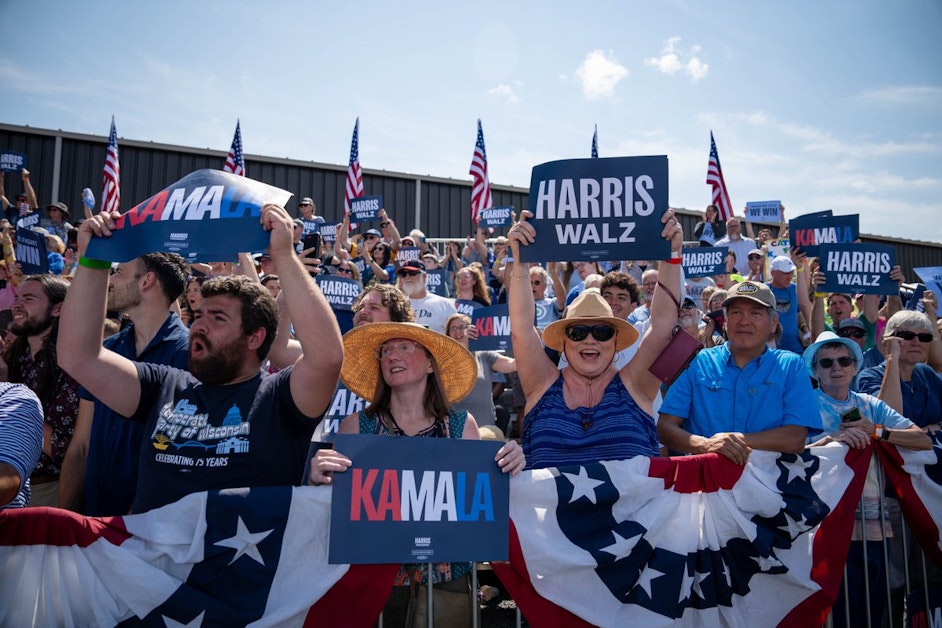 Coon Rapids Volunteer Training and Game Night · Minnesota DFL