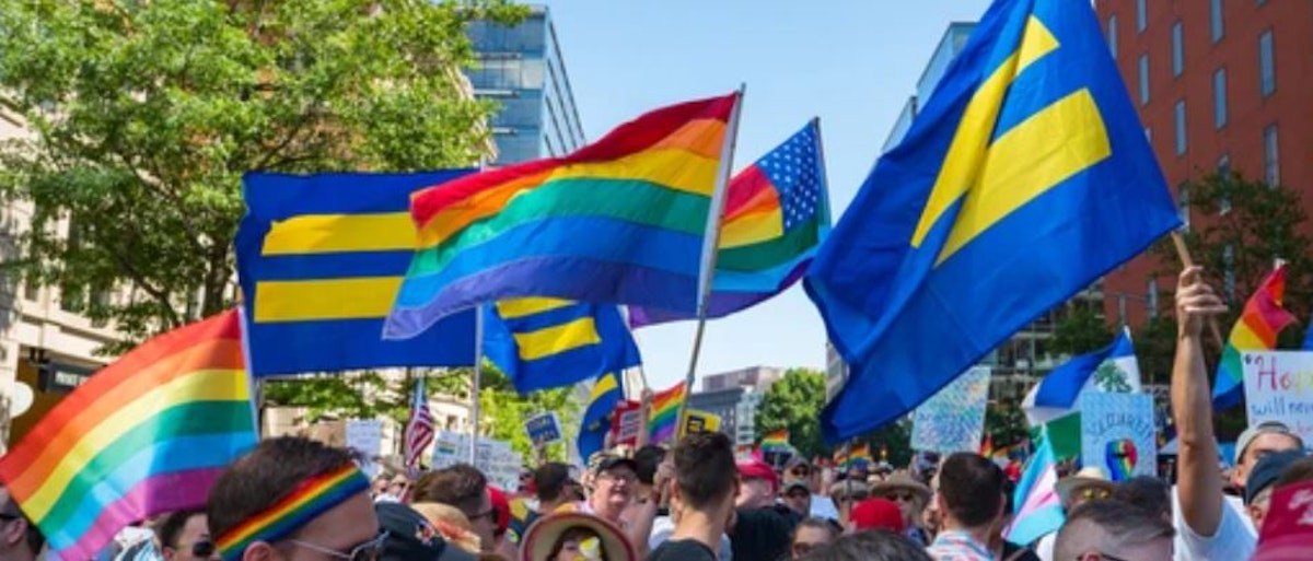 Join HRC for Equality FL's Pride at the Capitol 4/17-4/21 · Voto Latino