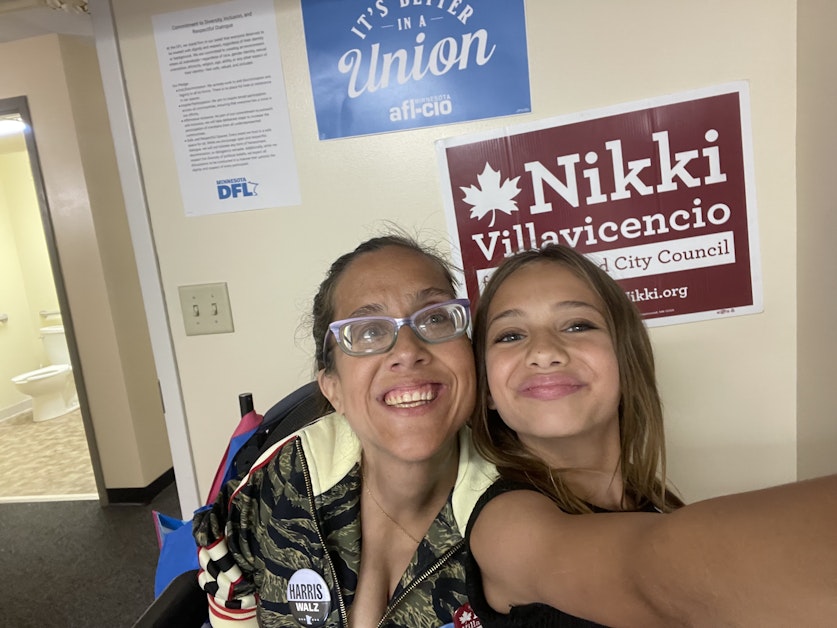 Knocking with Nikki · Mobilize