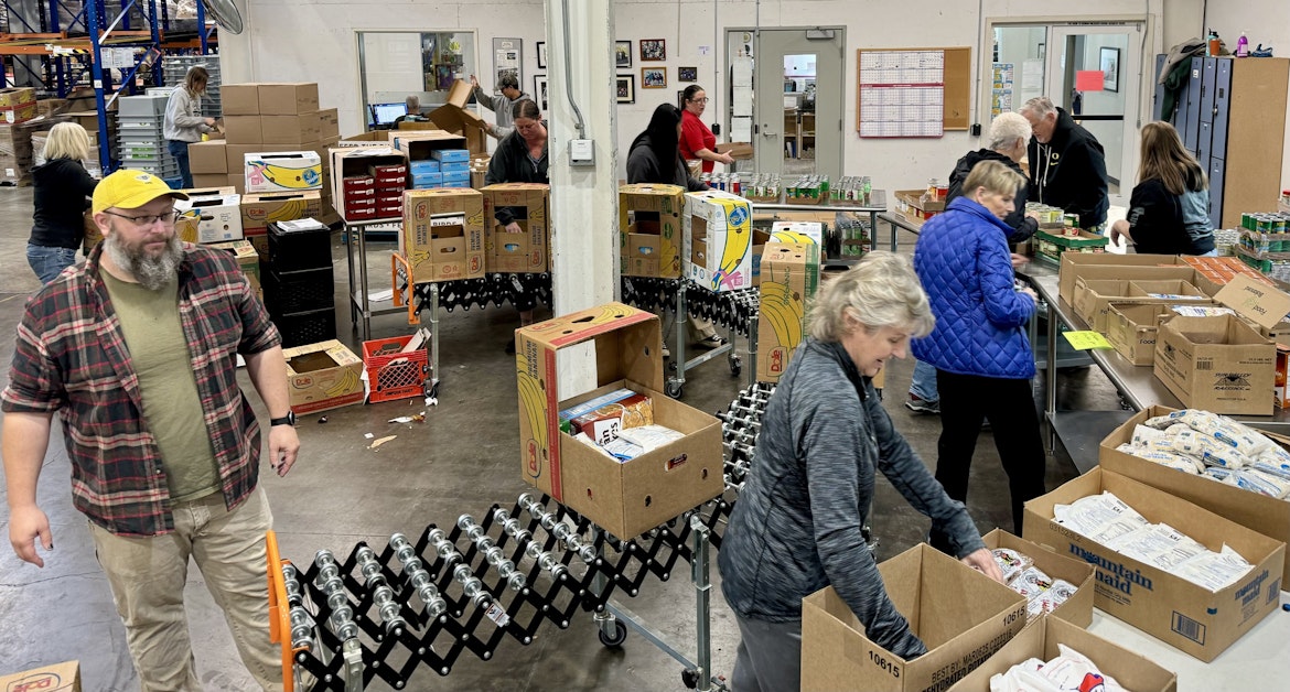 Packing Boxes for Senior Grocery at Bailey Hill : November · Food for ...