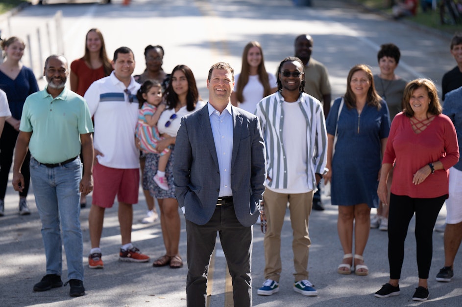 Rally with Eric Lynn for Congress & Charlie Crist for Governor! · Mobilize