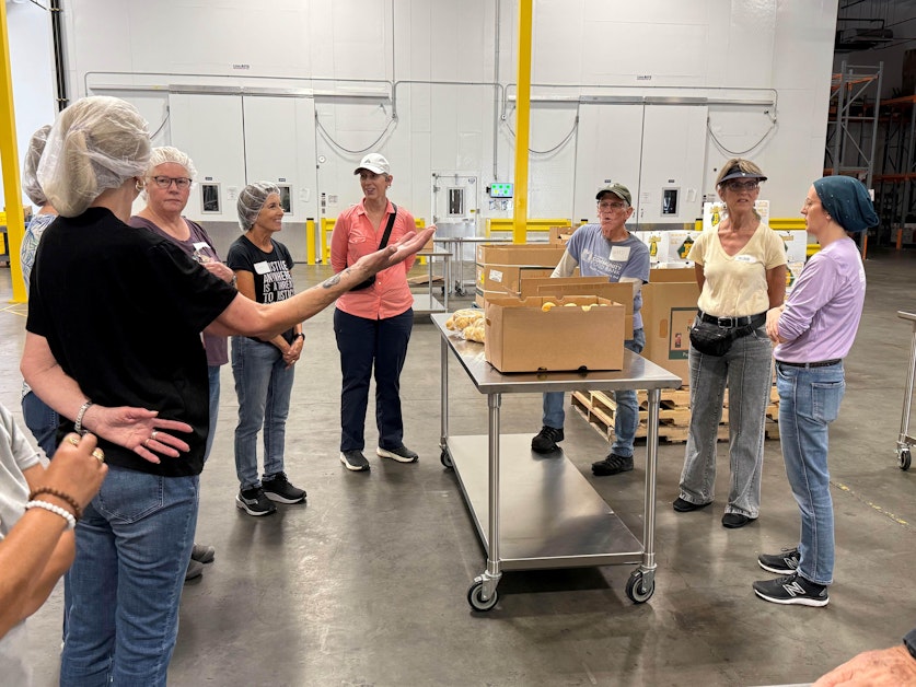 Volunteer at Open Heart Kitchen · Mobilize