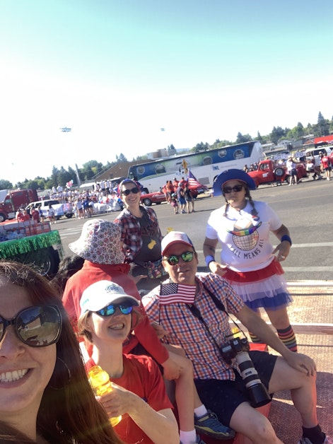 Build Our 2025 4th of July Parade Float · Mobilize