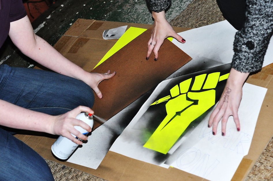NO KINGS - SIGN MAKING PARTY · Pueblo Indivisible