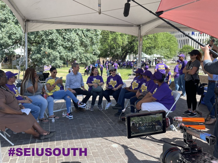 SEIU Texas Virtual Phone Bank (Español) · Mobilize