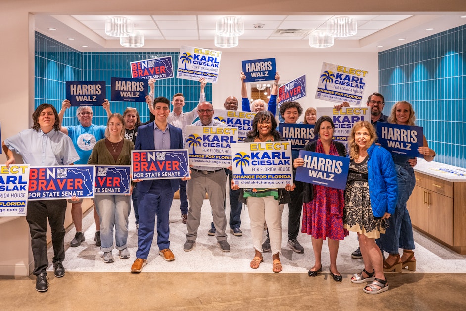 Poll Greeter Sign-Ups - Early Voting · Mobilize