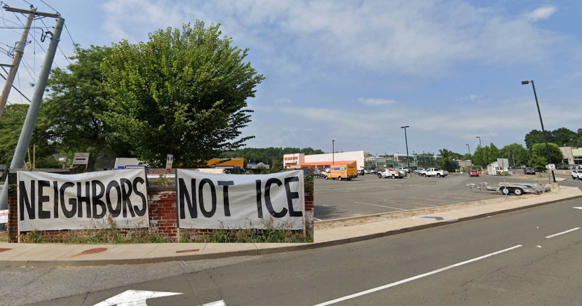 Bridgeport Resists Home Depot Action · Mobilize