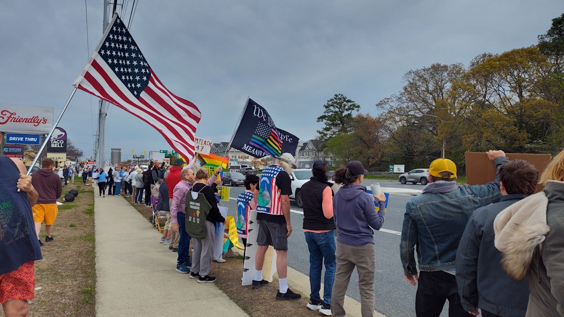 Indivisible Southern Delaware Sign Wave - Rehoboth · Mobilize